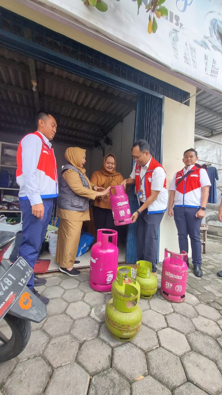 Sidak Pangkalan LPG 3 Kg, Pasokan Lancar, Masyarakat Tak Perlu Panik - UpRadio